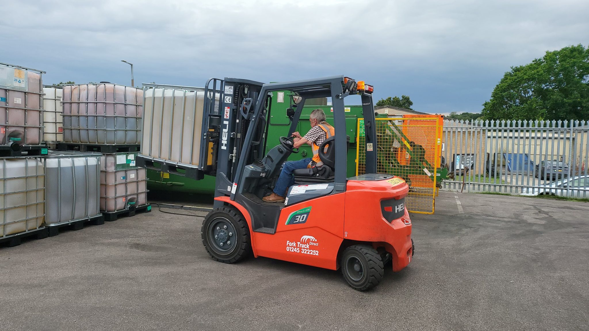 Forklift Showcase – The HELI G2 Series Lithium Forklift